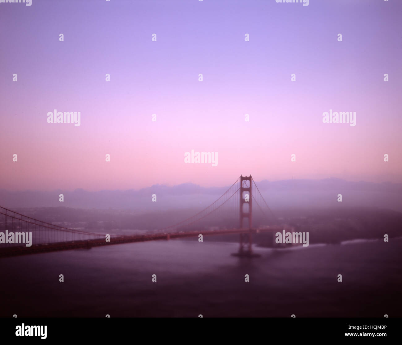 A quite scene of the Golden Gate Bridge at sunset Stock Photo - Alamy