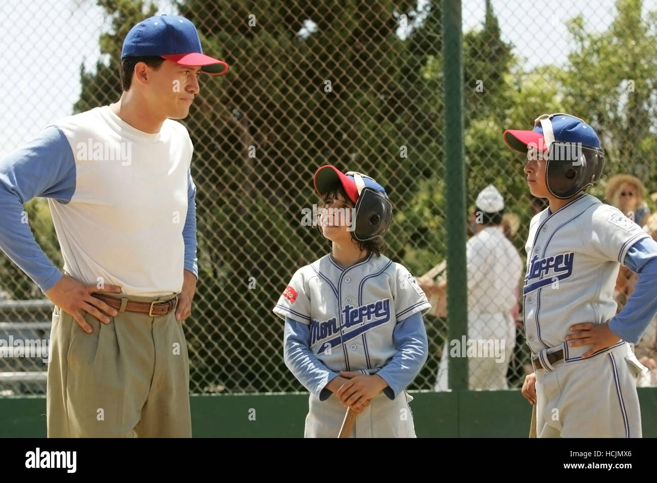 THE PERFECT GAME, from left: Clifton Collins Jr., Moises Arias, Jansen ...