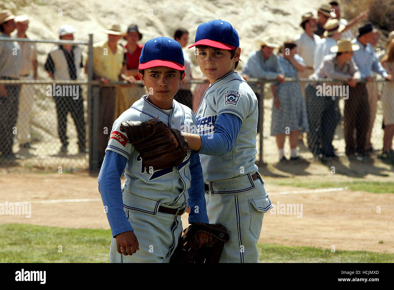 THE PERFECT GAME, from left: Jake T. Austin, Jansen Panettiere, 2008 ...
