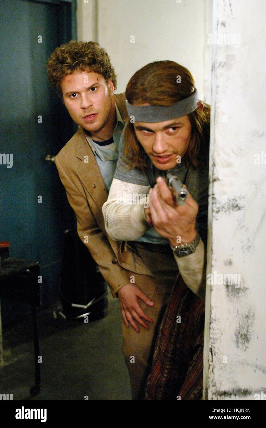 PINEAPPLE EXPRESS, Seth rogen, James Franco (with gun), 2008 ...