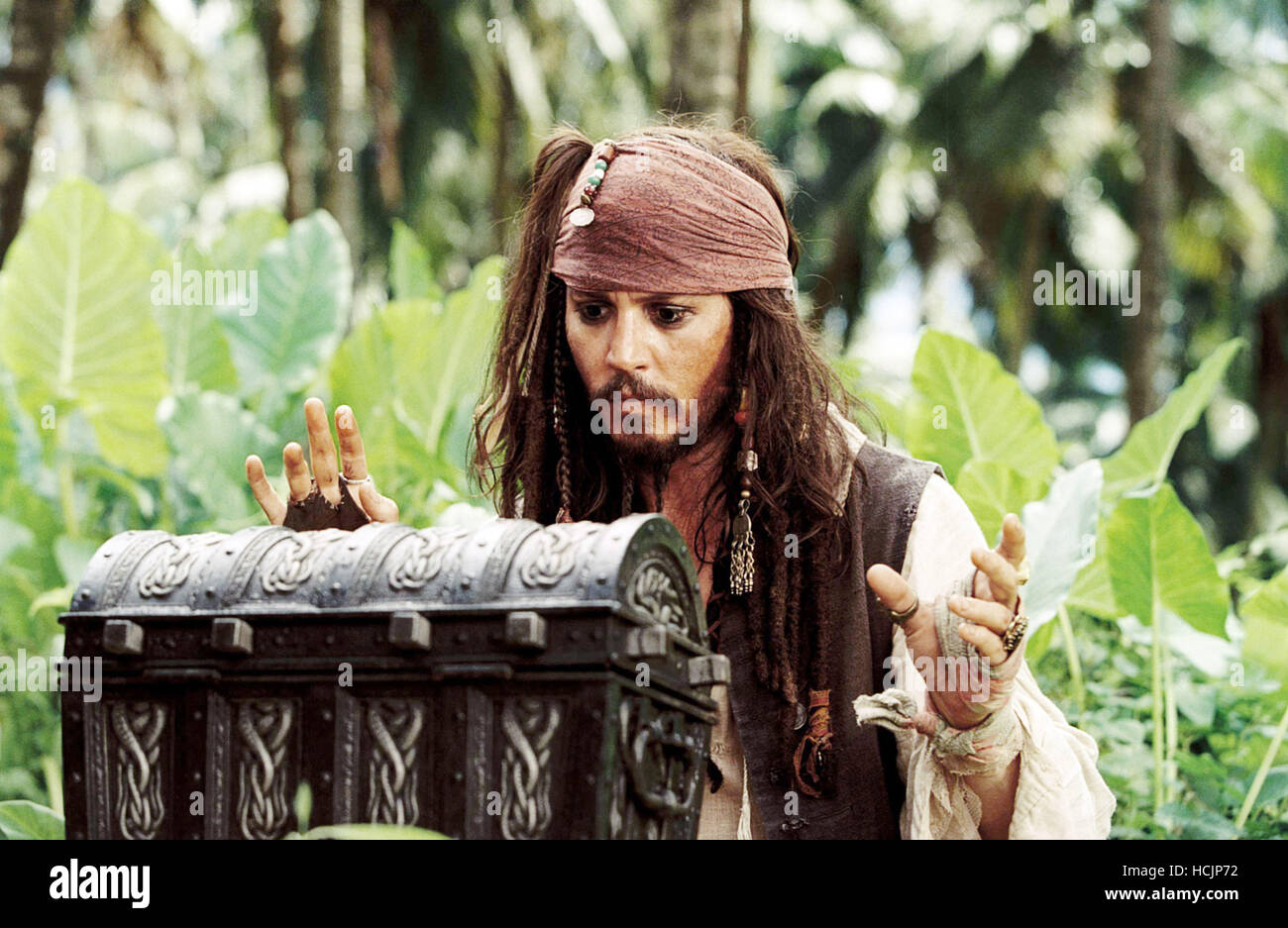 PIRATES OF THE CARIBBEAN: DEAD MAN'S CHEST, Johnny Depp, 2006, (c) Walt ...