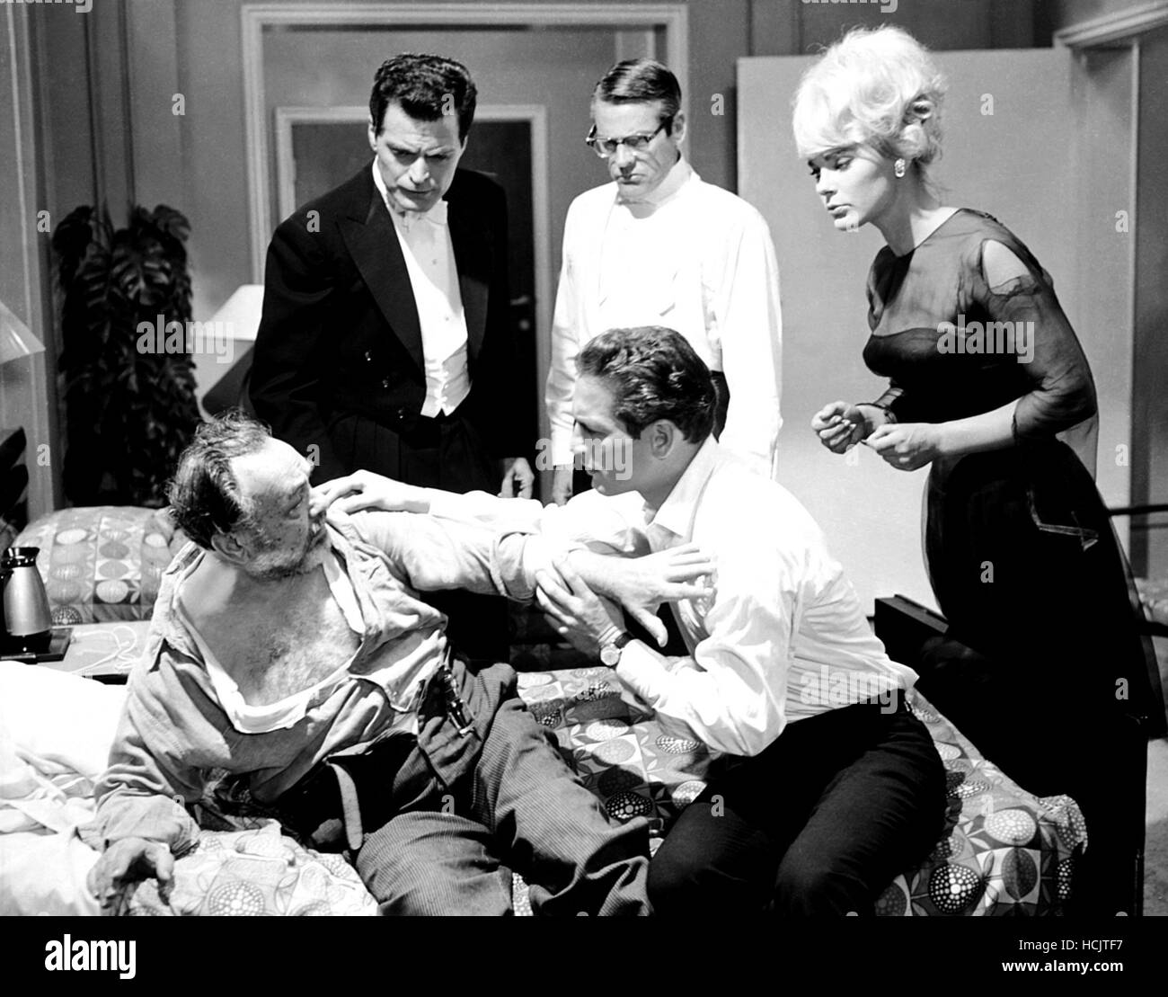 THE PRIZE, front from left: Edward G Robinson, Paul Newman; back from ...