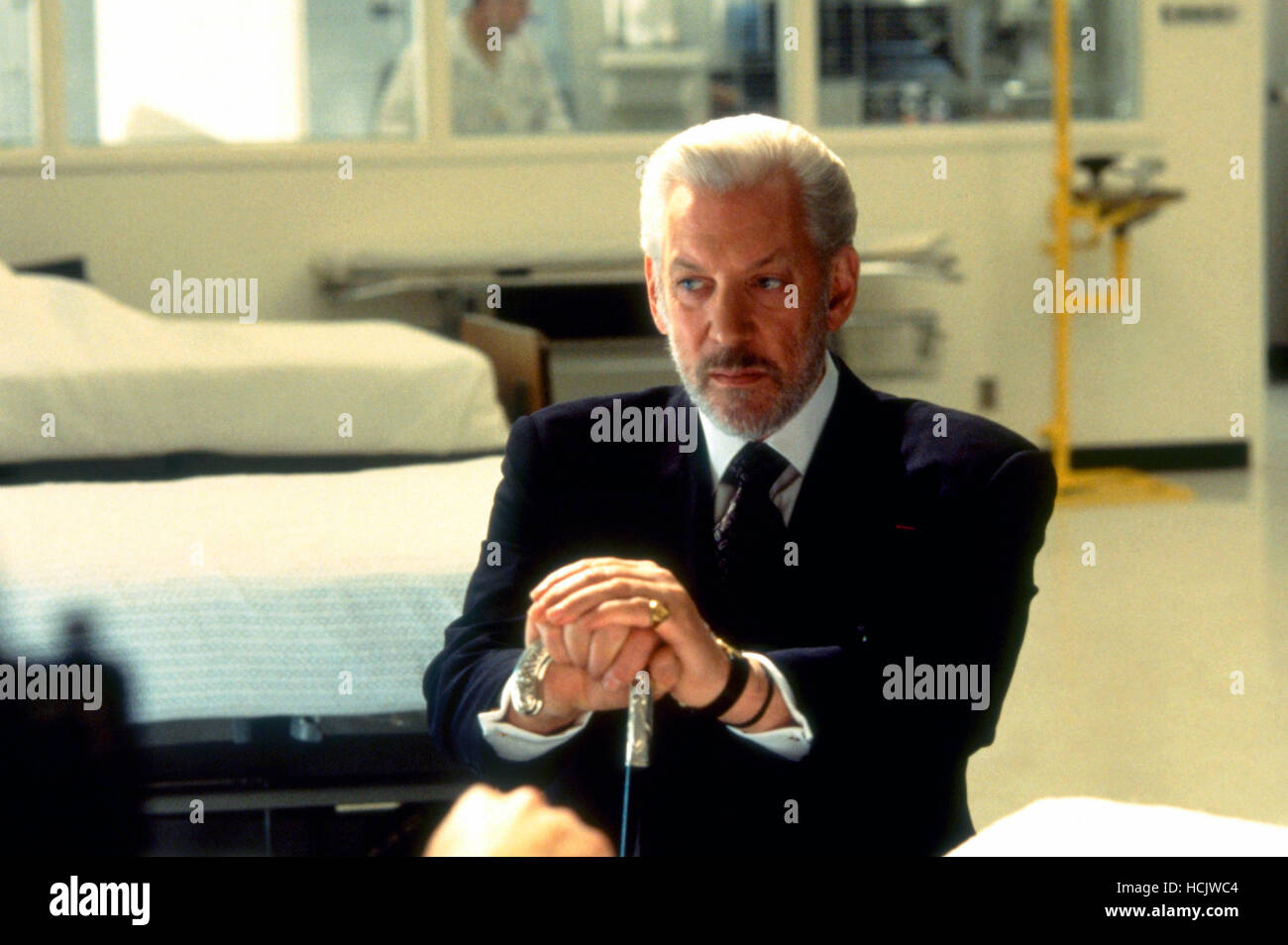 THE PUPPET MASTERS, Donald Sutherland, 1994, © Buena Vista/courtesy ...
