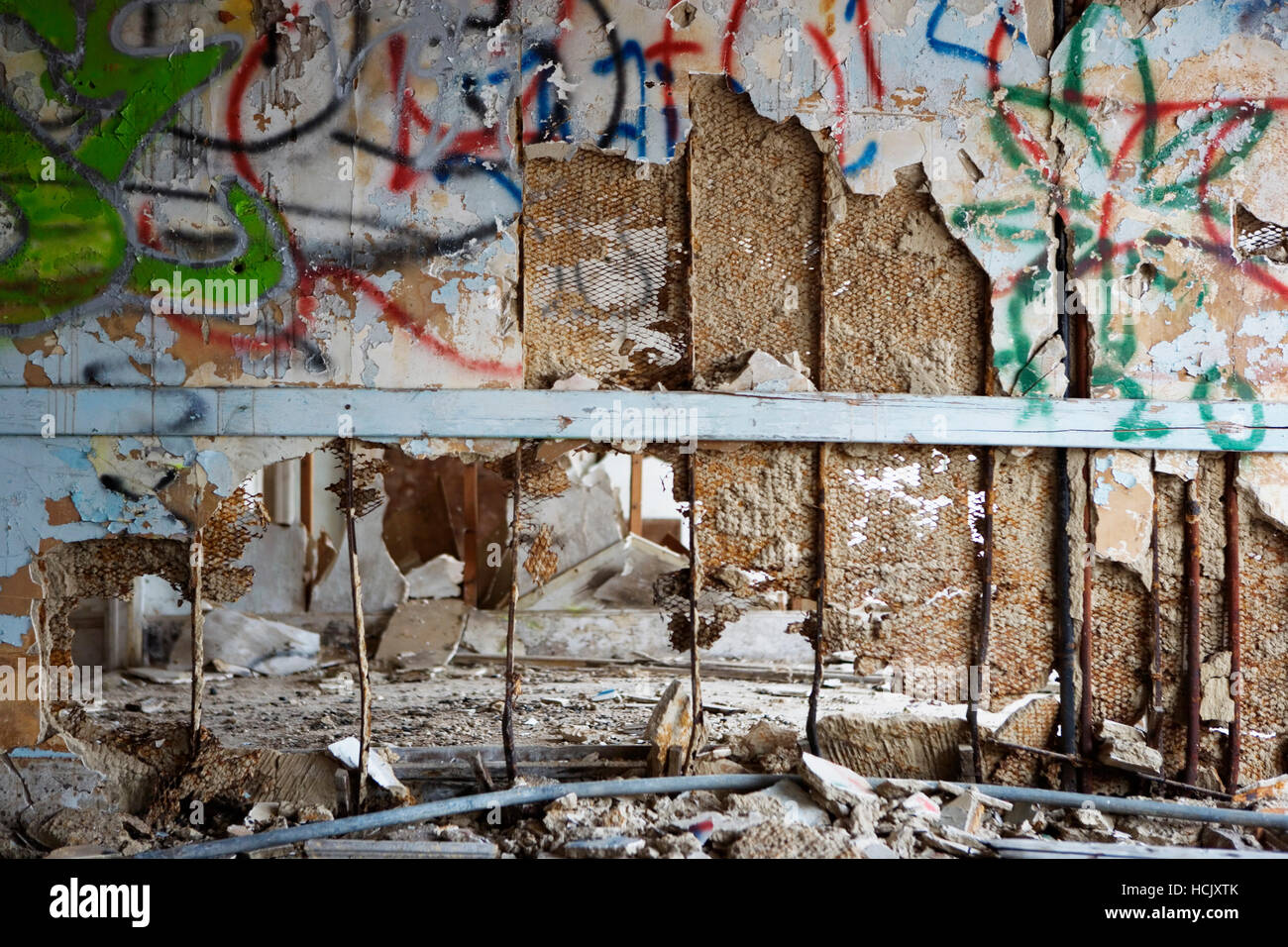 Crumbling color hi-res stock photography and images - Alamy