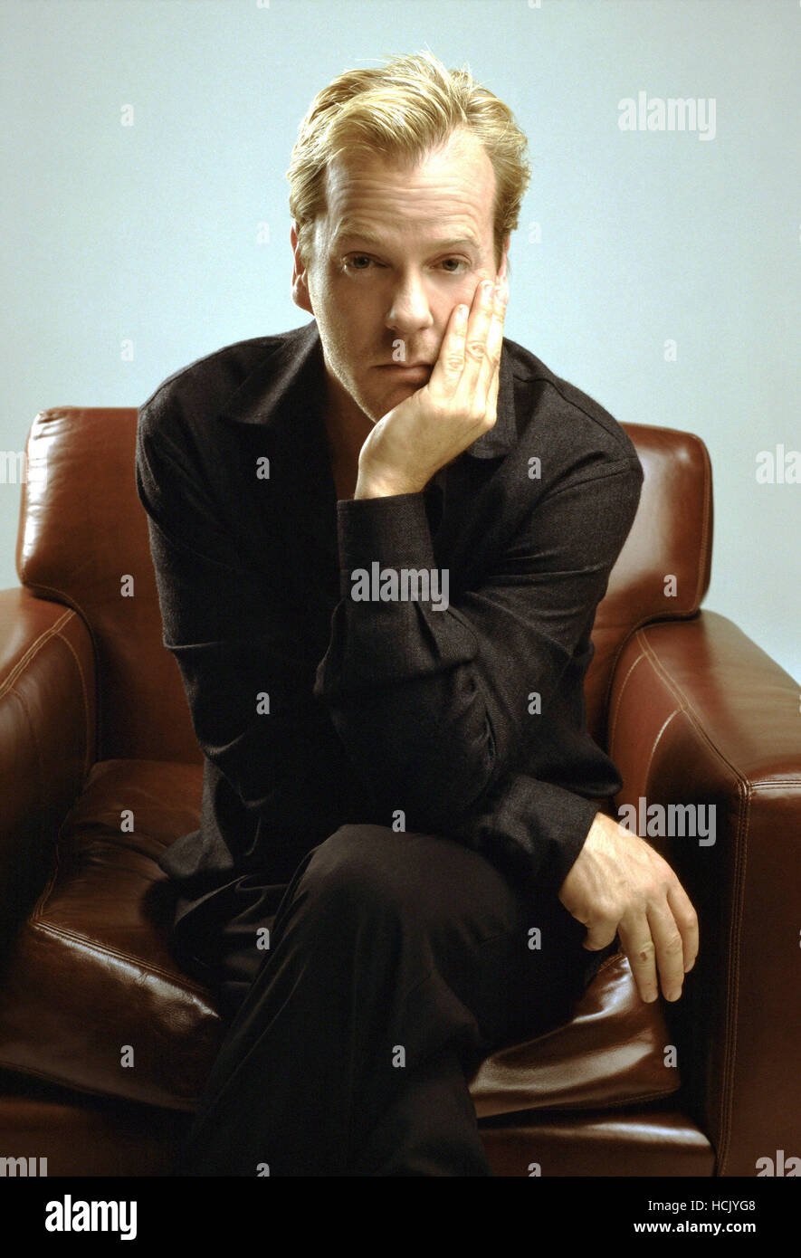 THE RED DOOR, Keifer Sutherland, 2002 Stock Photo - Alamy