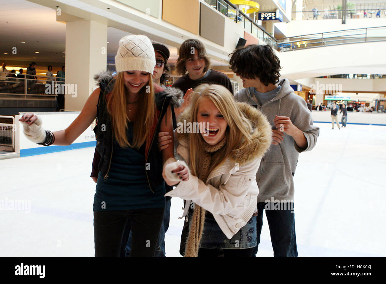 PARANOID PARK, foreground: Taylor Momsen, Lauren McKinney, background ...