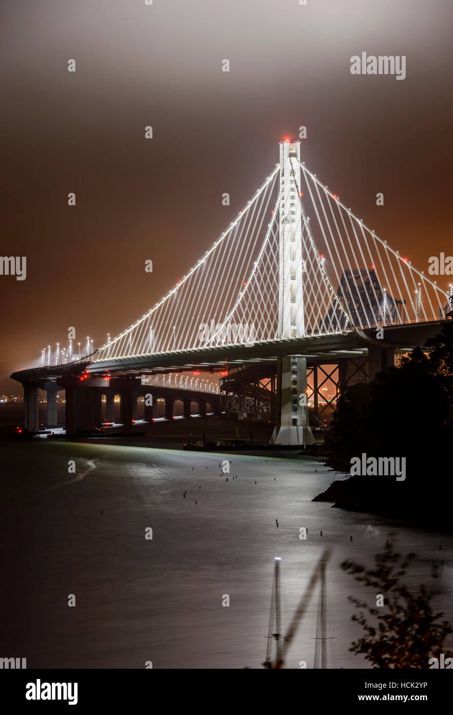 Foggy bay area bridge view hi-res stock photography and images - Alamy