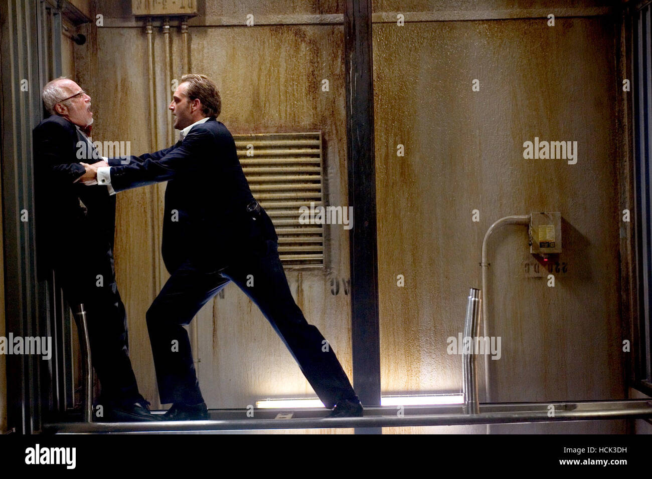 POSEIDON, Richard Dreyfuss, Josh Lucas, 2006, ©Warner Bros./courtesy ...