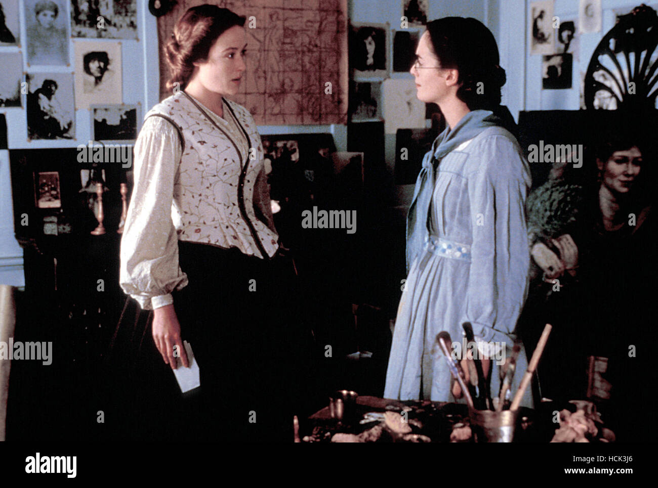POSSESSION, Jennifer Ehle, Lena Headey, 2002 (c) Warner Brothers ...