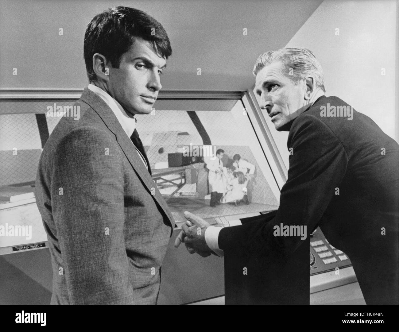 THE POWER, from left: George Hamilton, Michael Rennie, 1968 Stock Photo ...