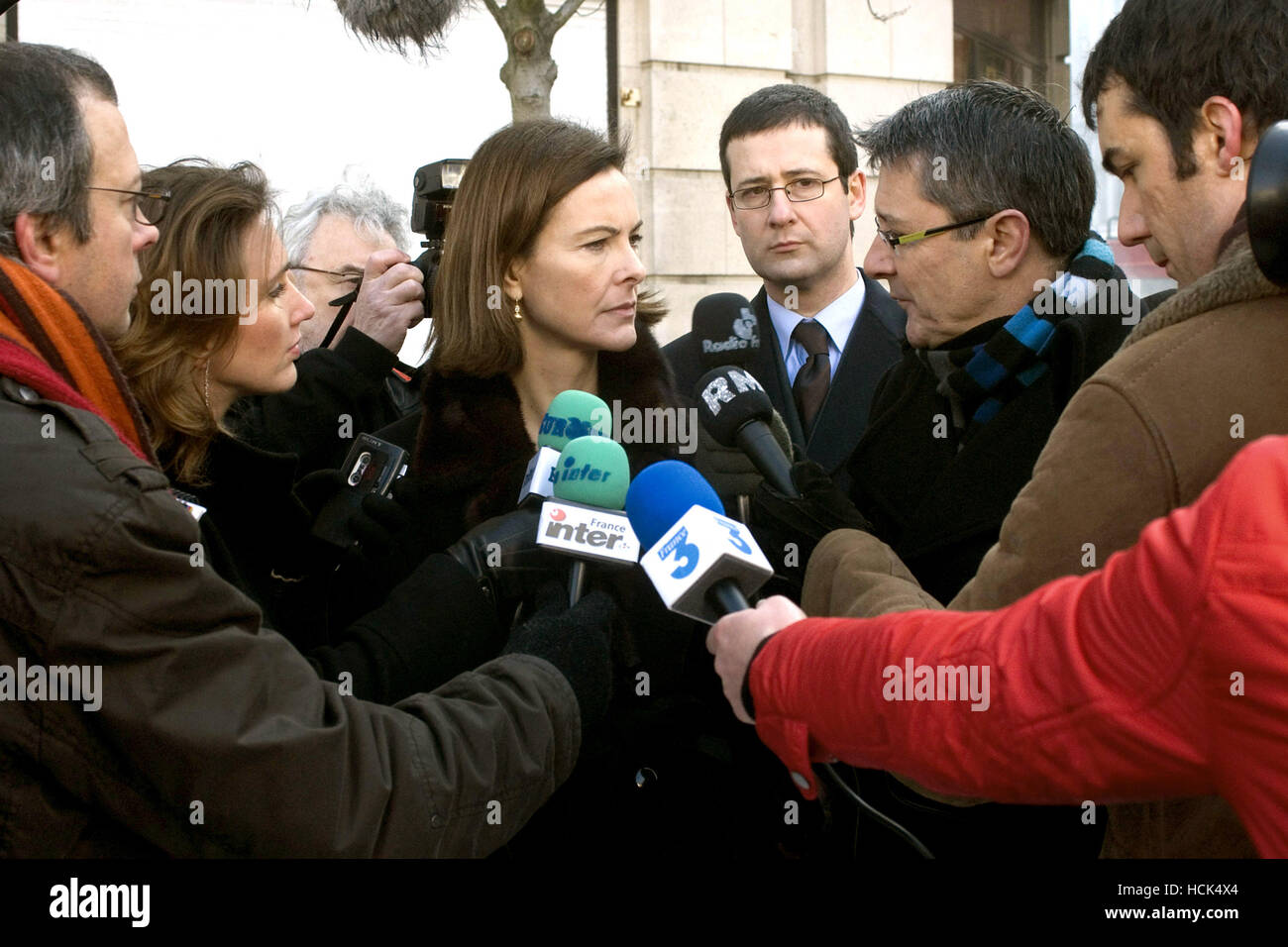 PROTEGER & SERVIR, Carole Bouquet (center), 2010. ©Pathe/Courtesy ...