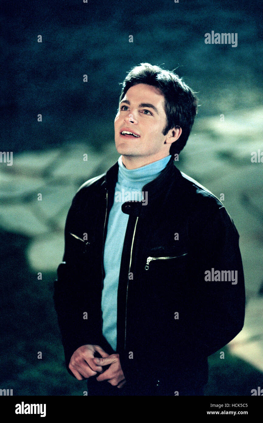 THE PRINCESS DIARIES 2: ROYAL ENGAGEMENT, Chris Pine, 2004, (c) Buena ...