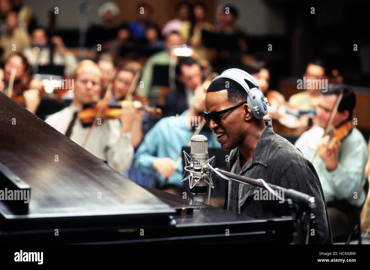 RAY, Jamie Foxx, 2004, (c) Universal/courtesy Everett Collection Stock ...