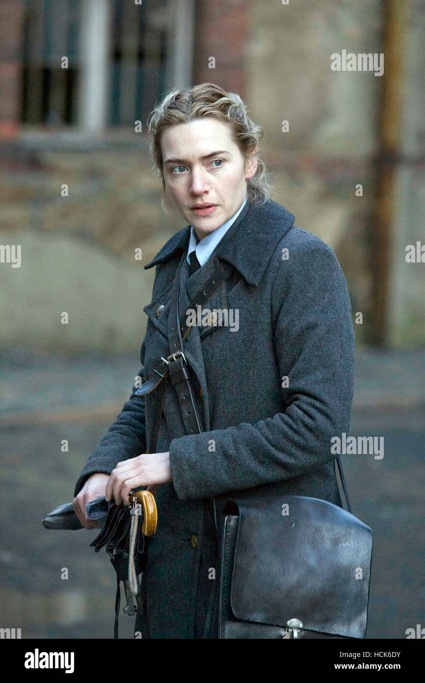 The reader kate winslet hi-res stock photography and images - Alamy