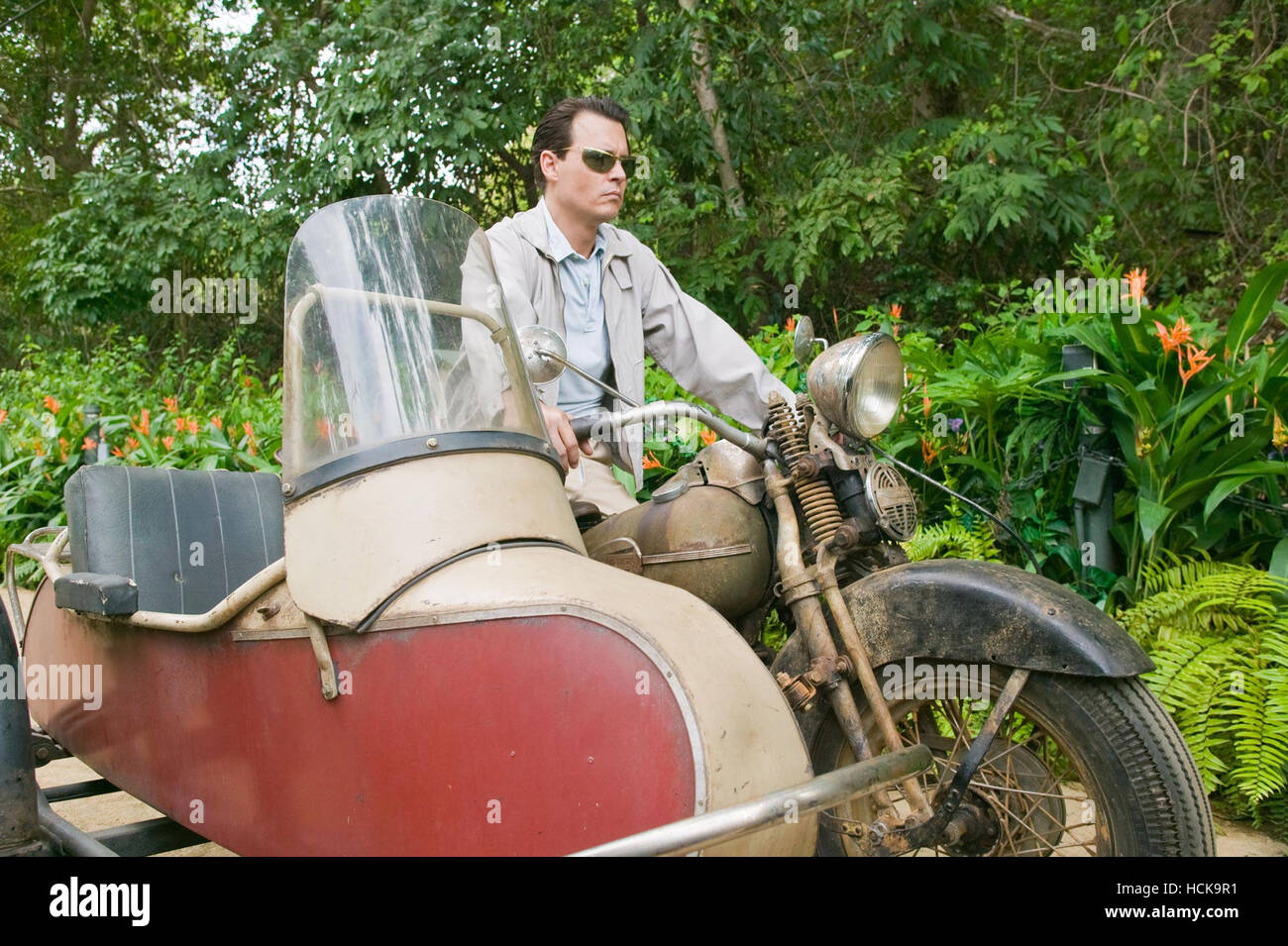 THE RUM DIARY, Johnny Depp, 2011. ph: Peter Mountain/©FilmDistrict ...