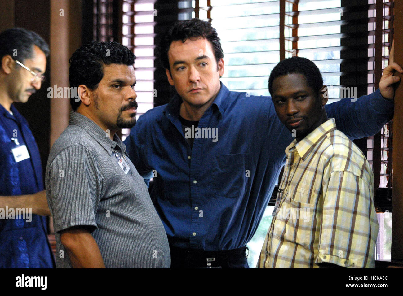 RUNAWAY JURY, Nestor Serrano, John Cusack, Guy Torry, 2003, TM ...