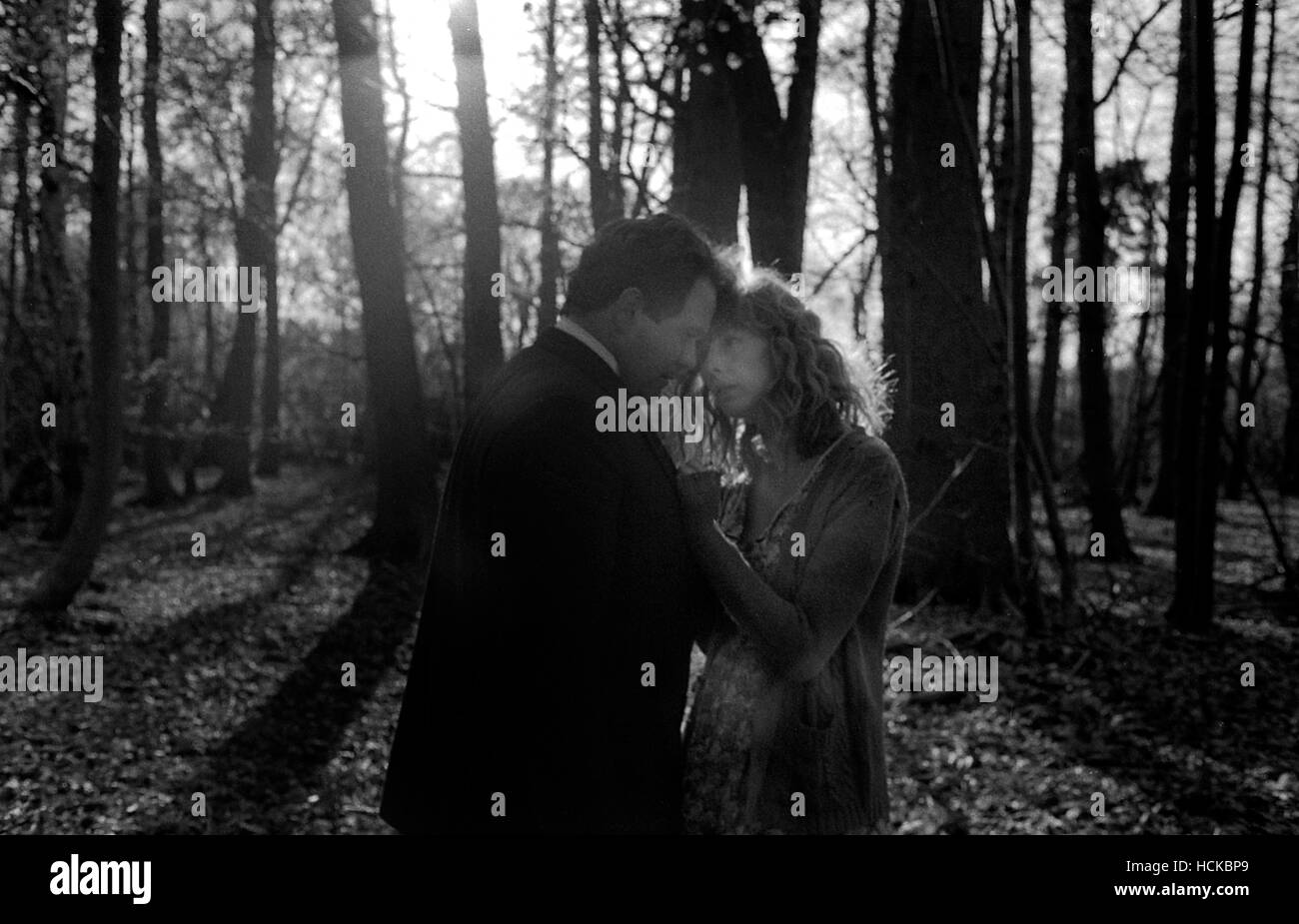 SET FIRE TO THE STARS, from left: Celyn Jones, as Dylan Thomas, Kelly ...