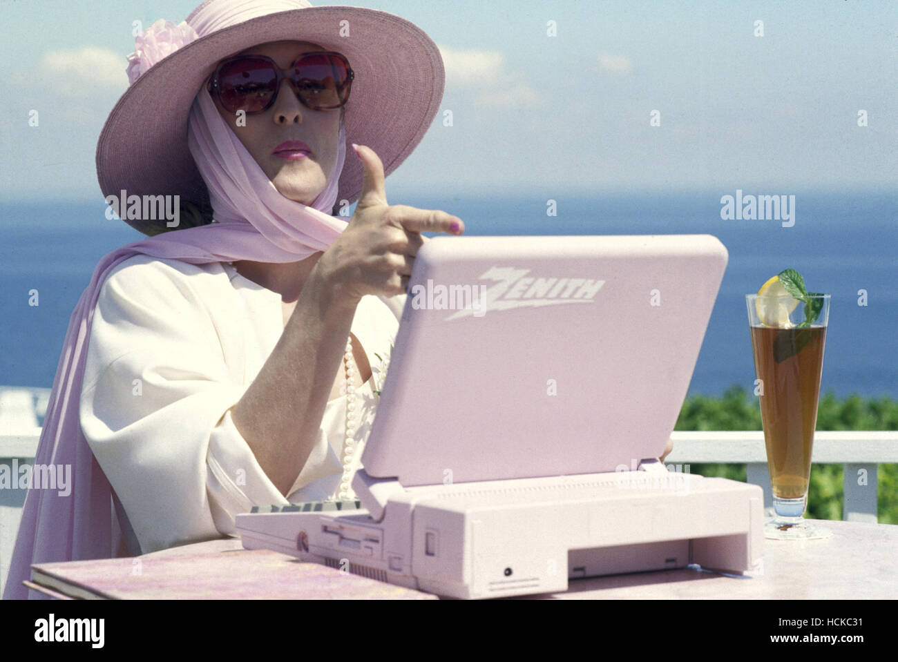 SHE-DEVIL, Meryl Streep, 1989, (c) Orion/courtesy Everett Collection ...