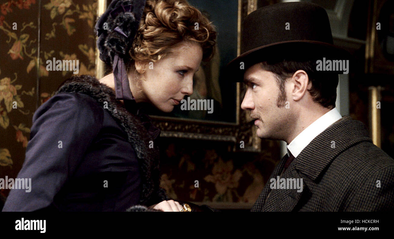 SHERLOCK HOLMES, from left: Kelly Reilly, Jude Law, 2009. ph: Alex ...
