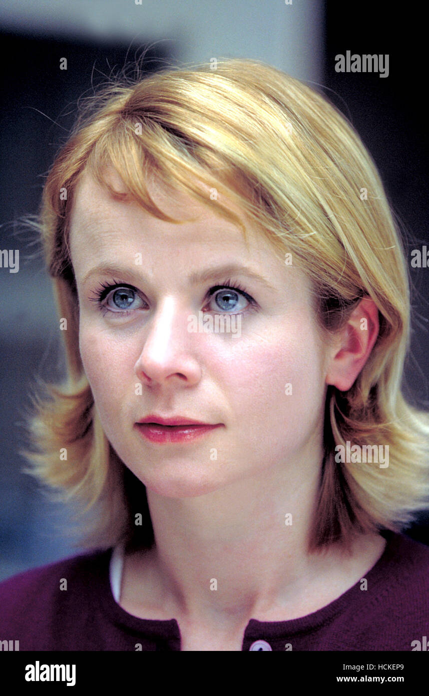 PUNCH-DRUNK LOVE, Emily Watson, 2002. (c) Columbia/courtesy Everett ...