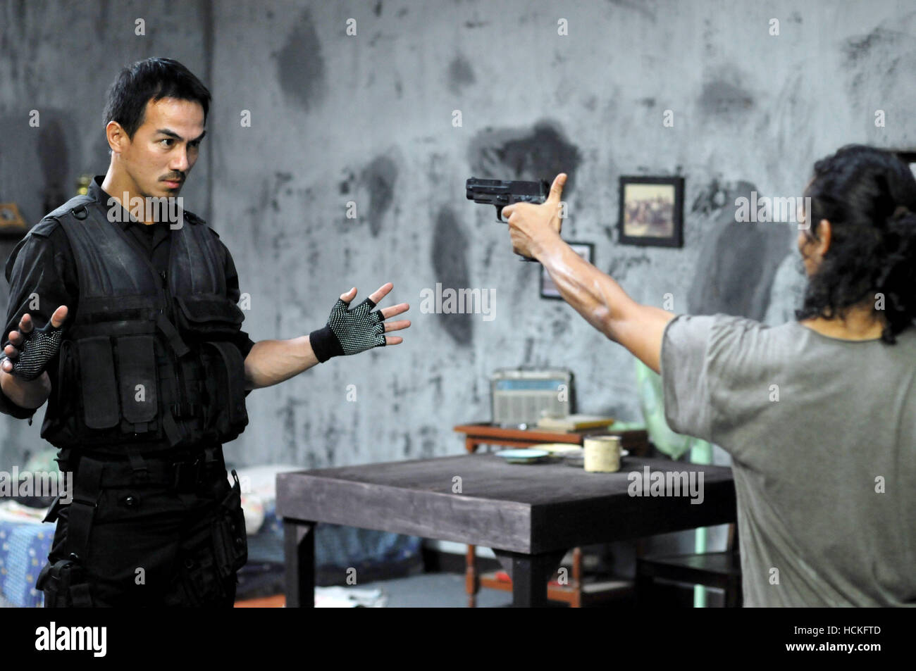 THE RAID: REDEMPTION, (aka THE RAID, aka SERBUAN MAUT), from left: Joe ...