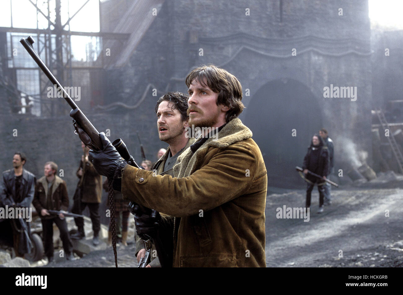 REIGN OF FIRE, Gerard Butler, Christian Bale, 2002 (c) Walt Disney ...