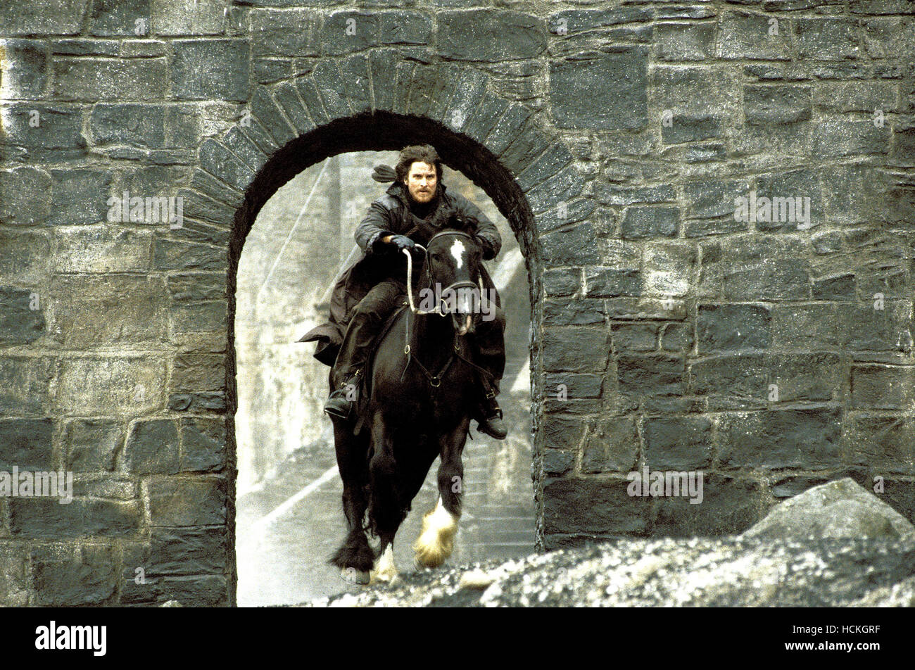 REIGN OF FIRE, Christian Bale, 2002 (c) Walt Disney. Courtesy Everett ...