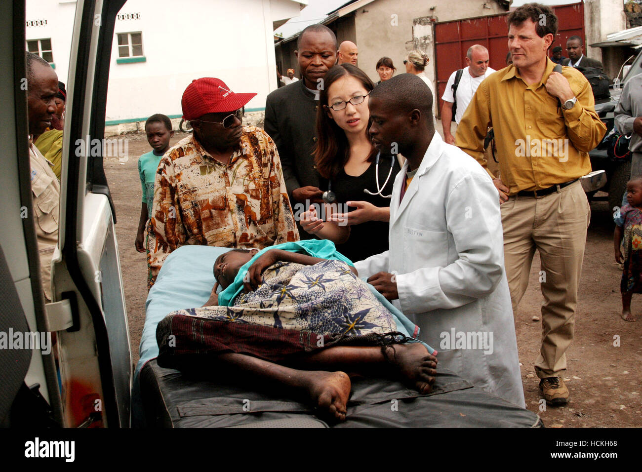 REPORTER, Nicholas Kristof (right), Ph: Will Okun, 2009 Stock Photo - Alamy