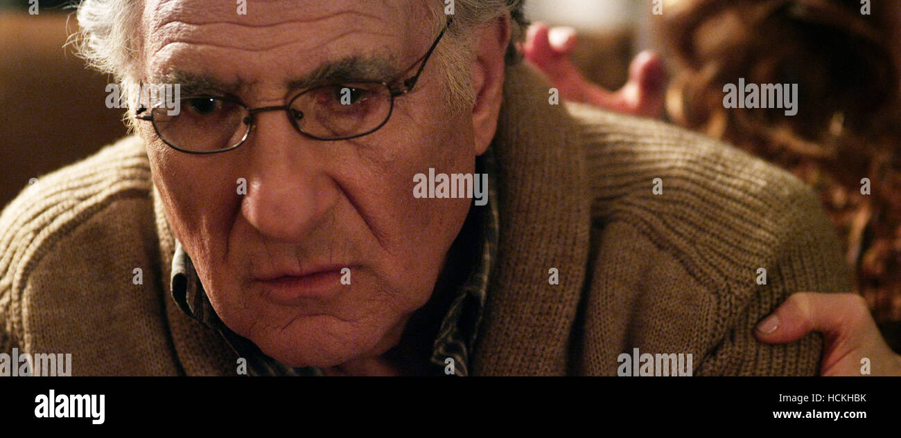 ALTERED MINDS, (aka THE RED ROBIN), Judd Hirsch, 2013. ©Gravitas ...