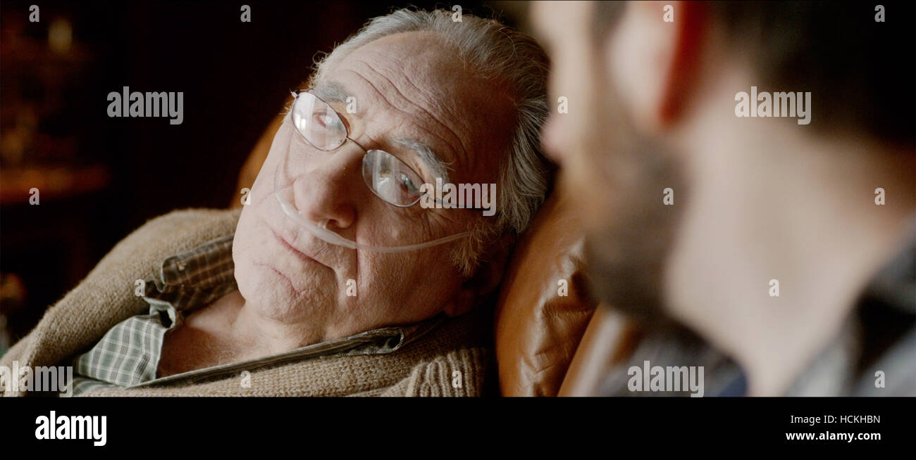 ALTERED MINDS, (aka THE RED ROBIN), Judd Hirsch, 2013. ©Gravitas ...