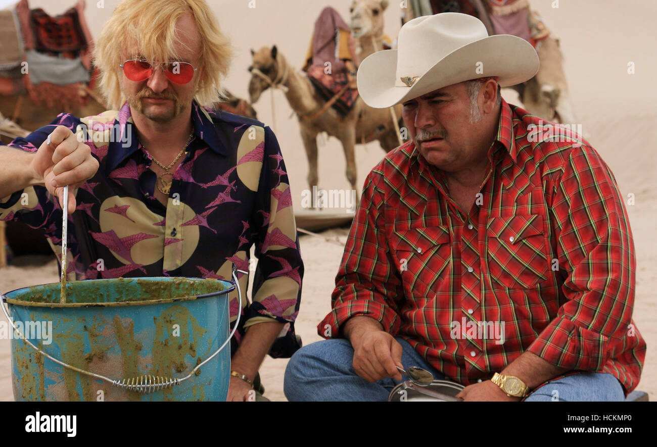 SAVING PRIVATE PEREZ, (aka SALVANDO AL SOLDADO PEREZ), from left ...