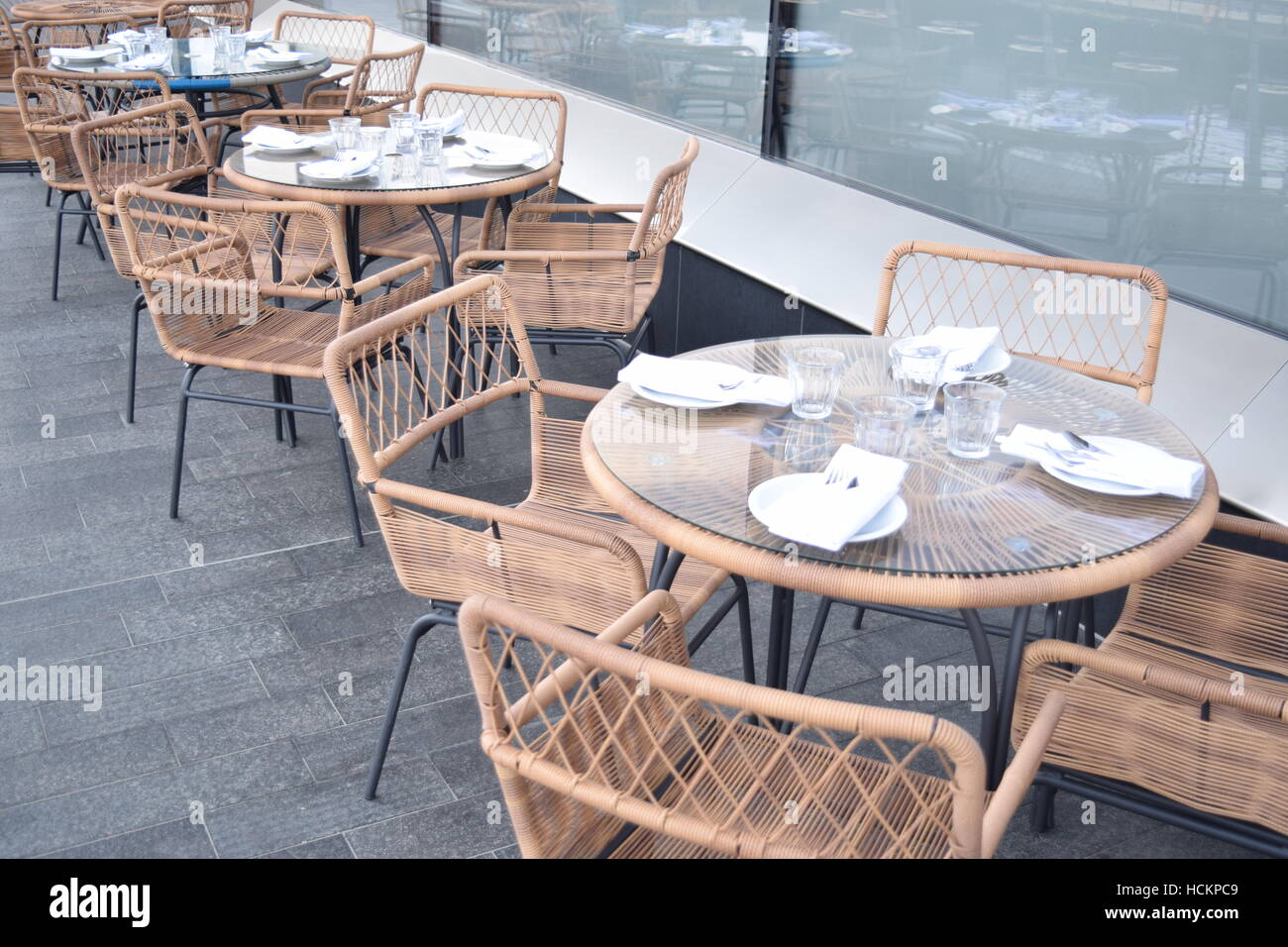 Pretty outdoor cafe scenery Stock Photo - Alamy
