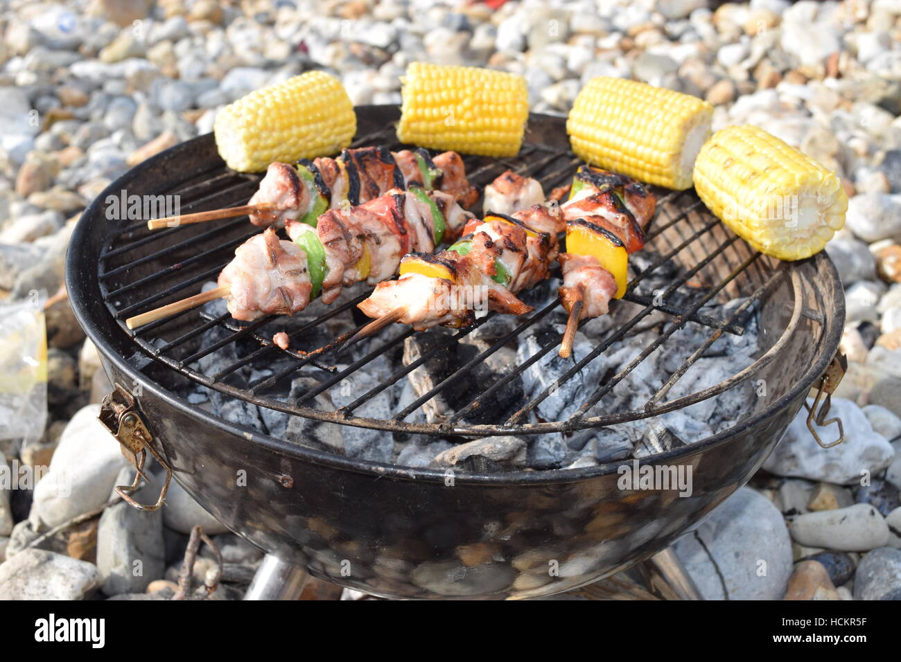 Campfire on beach close up hi-res stock photography and images - Alamy