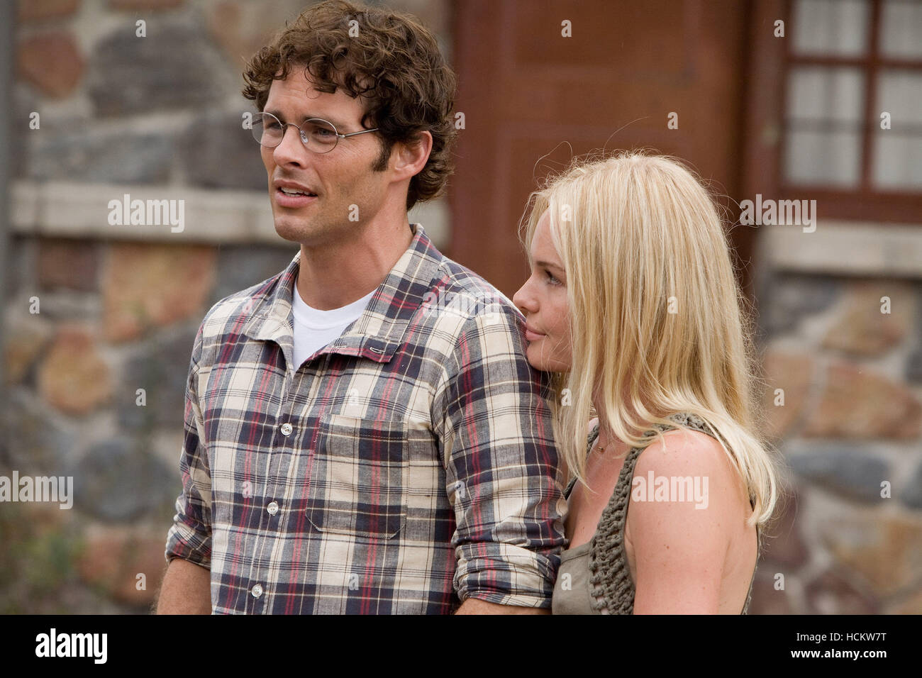STRAW DOGS, from left: James Marsden, Kate Bosworth, 2011. ph: Steve ...