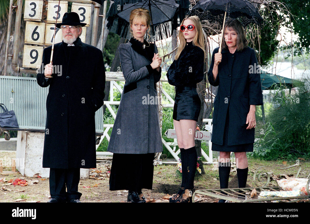 RUNNING WITH SCISSORS, Brian Cox, Gwyneth Paltrow, Evan Rachel Wood ...