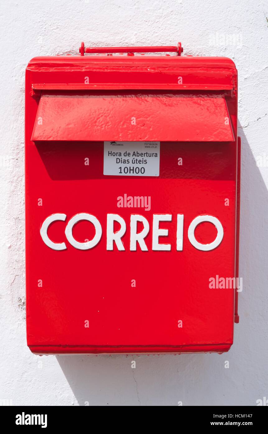 Portuguese post box hi-res stock photography and images - Alamy