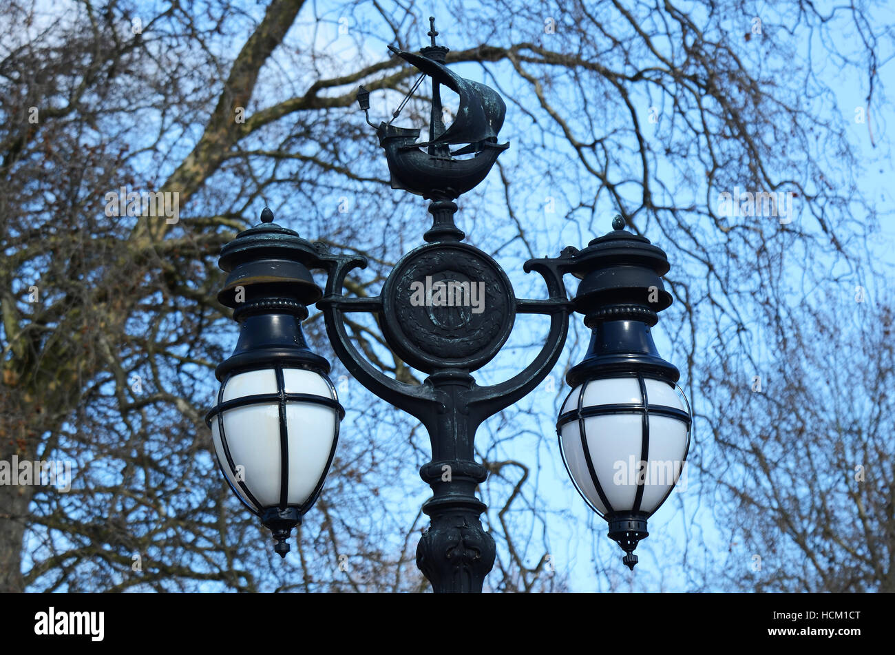 Canada Gate (Maroto Gate) forms part of the Queen Victoria Memorial ...