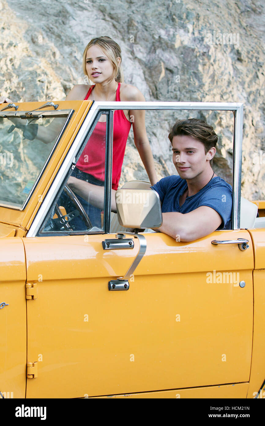 SCOUTS GUIDE TO THE ZOMBIE APOCALYPSE, (aka SCOUT'S GUIDE TO THE ZOMBIE ...