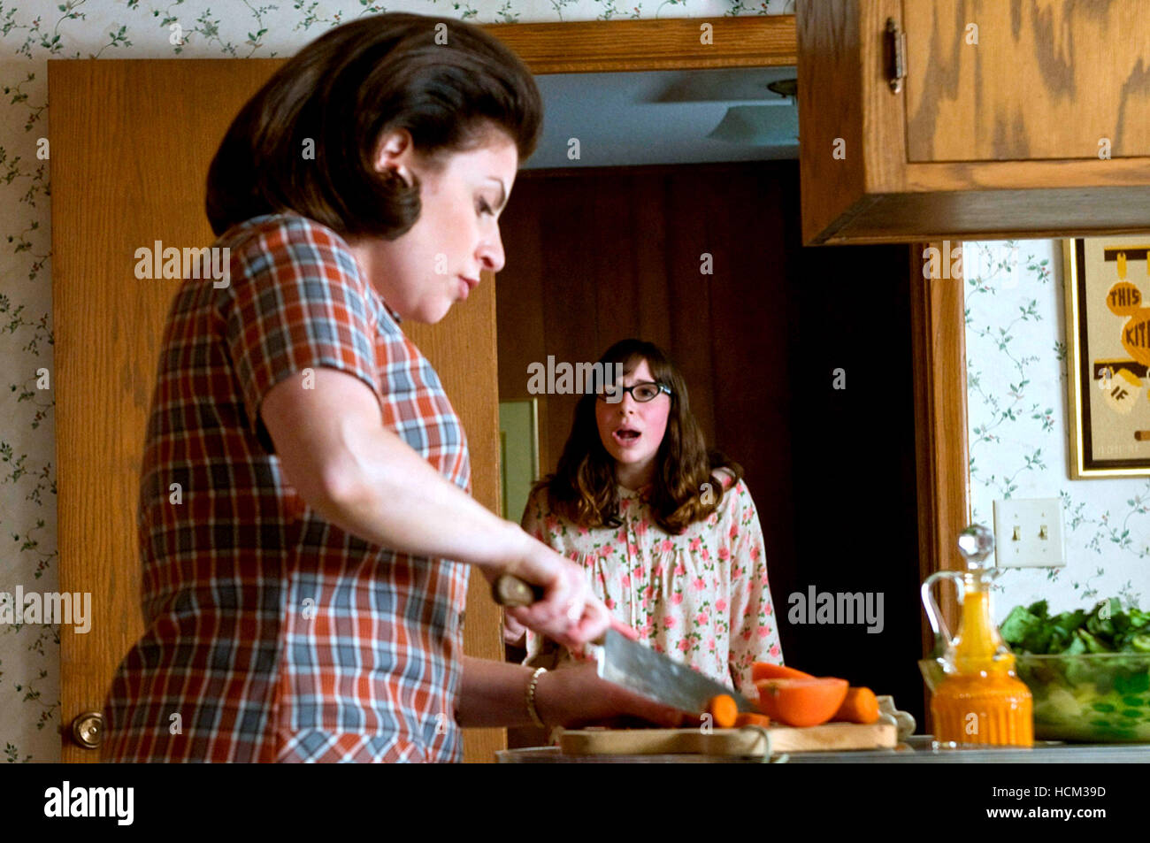 A SERIOUS MAN, from left: Sari Lennick, Jesscia McManus, 2009. ph ...