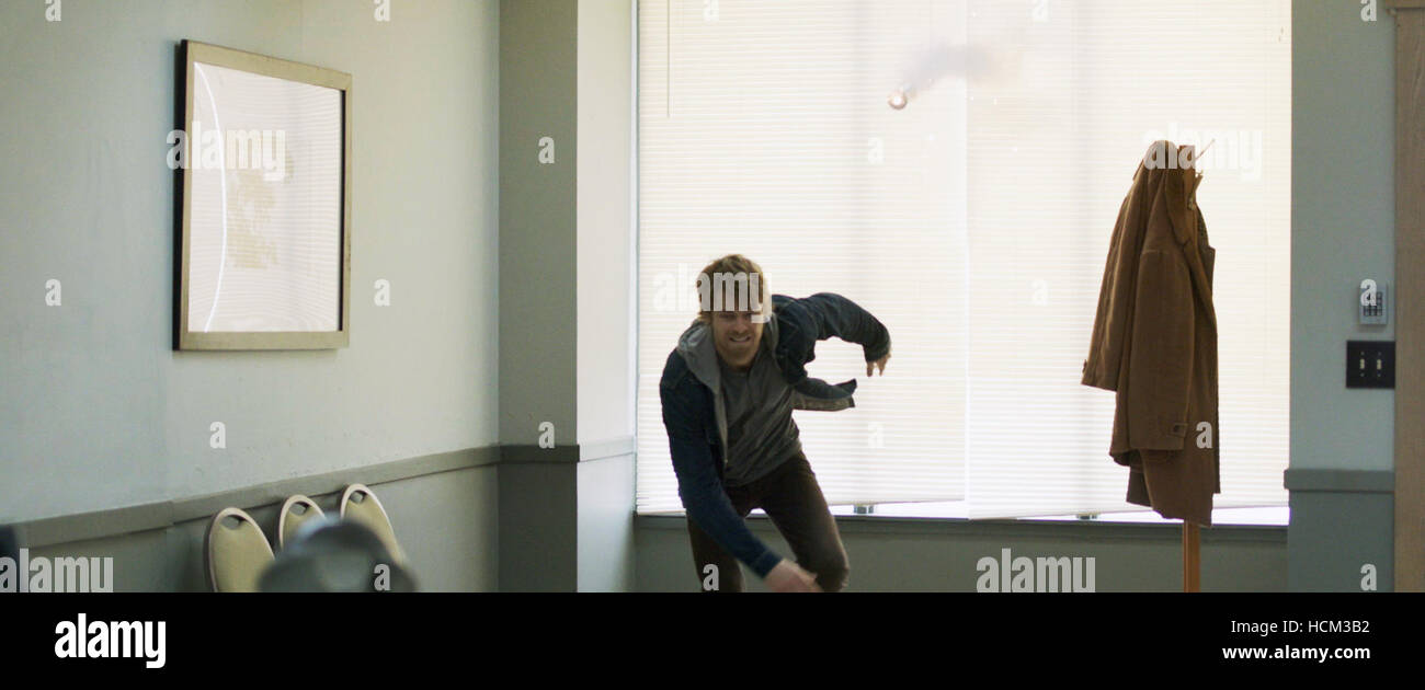 7 MINUTES, Luke Mitchell, 2014. ©Starz Digital Media/Courtesy Everett ...