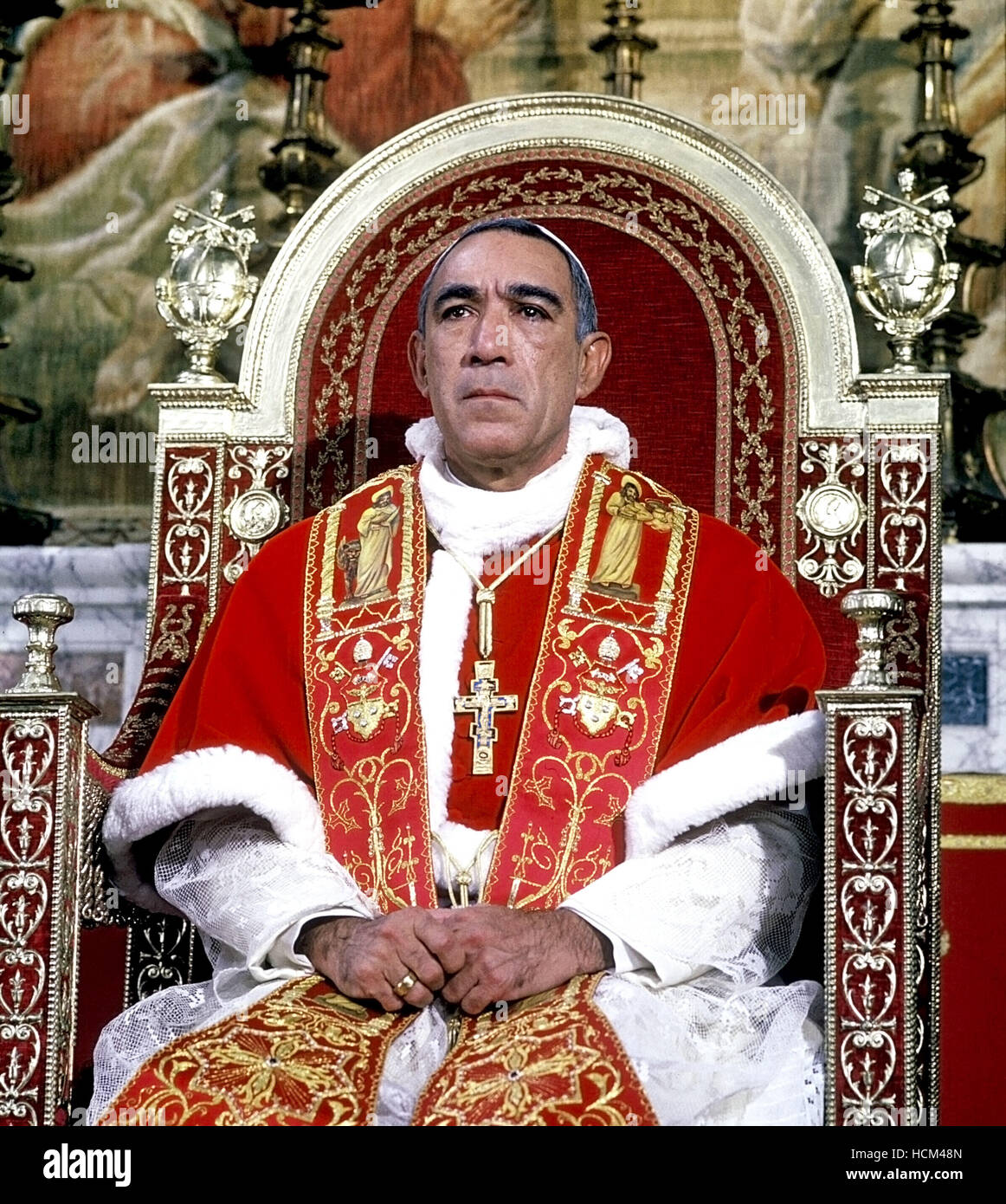 THE SHOES OF THE FISHERMAN, Anthony Quinn, 1968 Stock Photo - Alamy