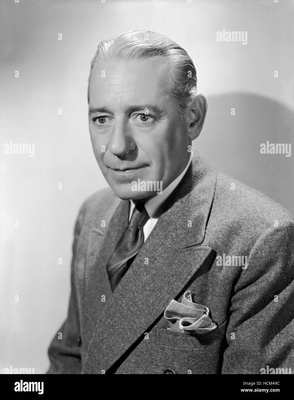 SHADOW OF THE THIN MAN, Henry O'Neill, 1941 Stock Photo - Alamy