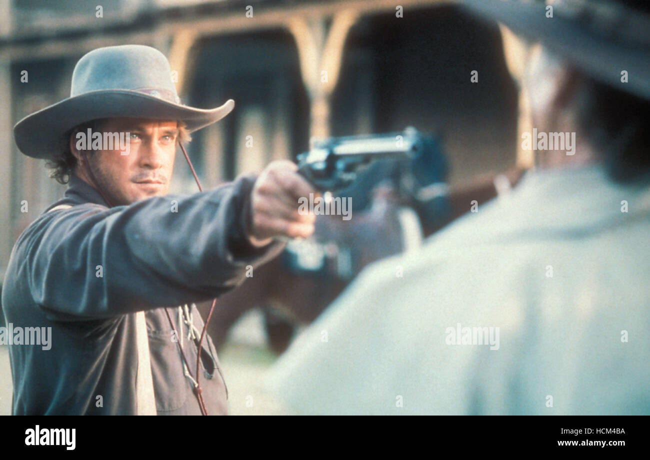 THE SHOOTER, Michael Dudikoff, 1997. ©Royal Oaks Entertainment/courtesy ...