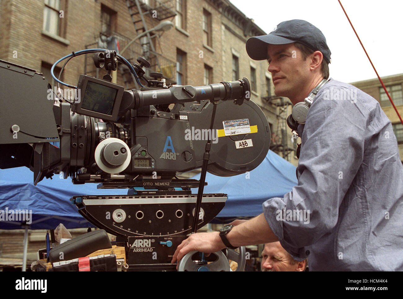 Director Tom Day on the set of SHOWTIME, 2002 (c) Warner Brothers ...
