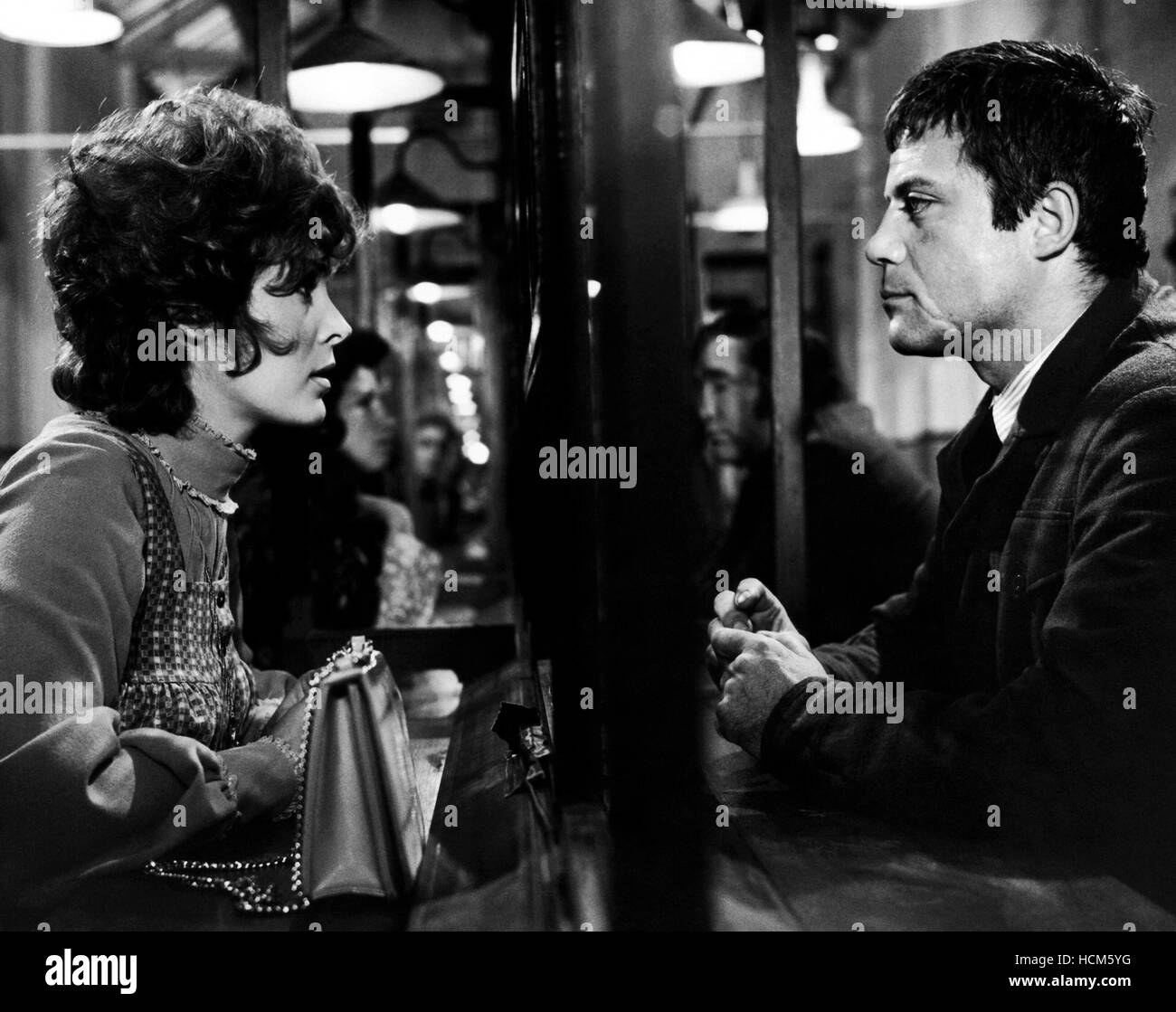 SITTING TARGET, from left: Jill St. John, Oliver Reed, 1972 Stock Photo ... SITTING TARGET, from left: Jill St. John, Oliver Reed, 1972 Stock Photo ...