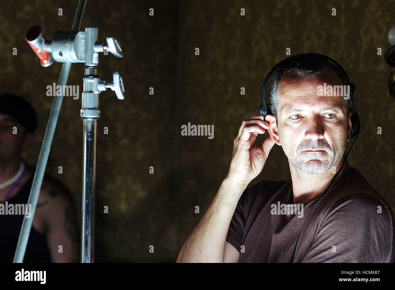 THE SKELETON KEY, director Iain Softley on set, 2005, © Universal ...