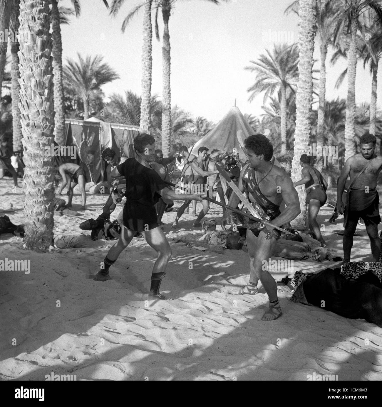 THE SLAVE, (aka IL FIGLIO DI SPARTACUS), Steve Reeves (right), 1962 ...