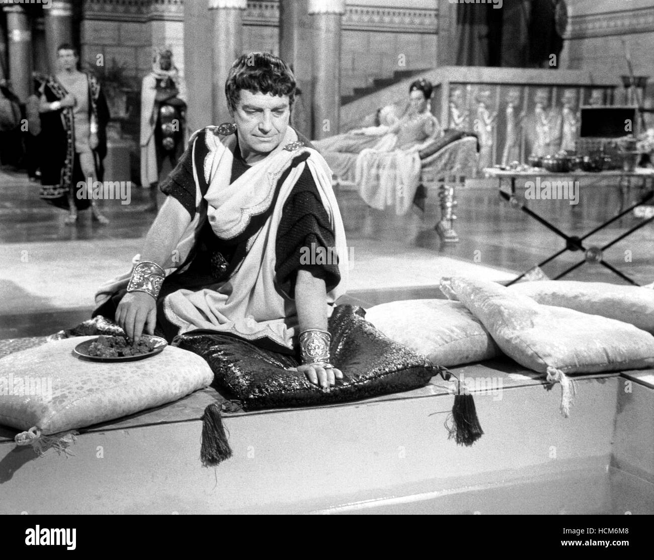 THE SLAVE, (aka IL FIGLIO DI SPARTACUS), Claudio Gora (front), Gianna ...