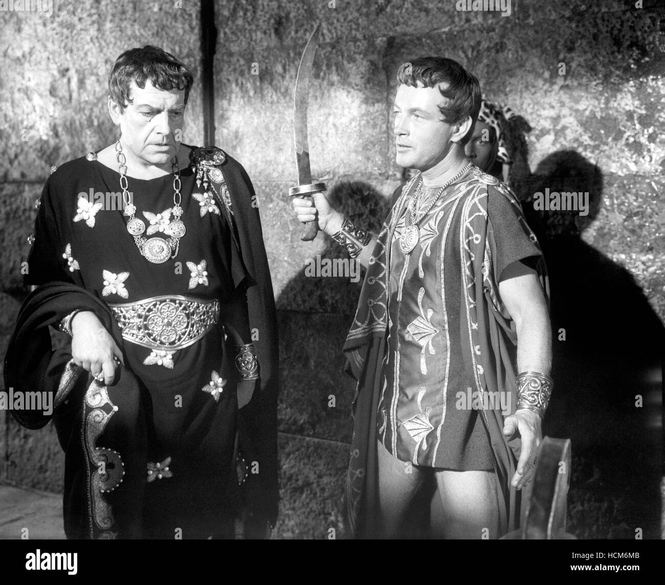 THE SLAVE, (aka IL FIGLIO DI SPARTACUS), from left: Claudio Gora ...