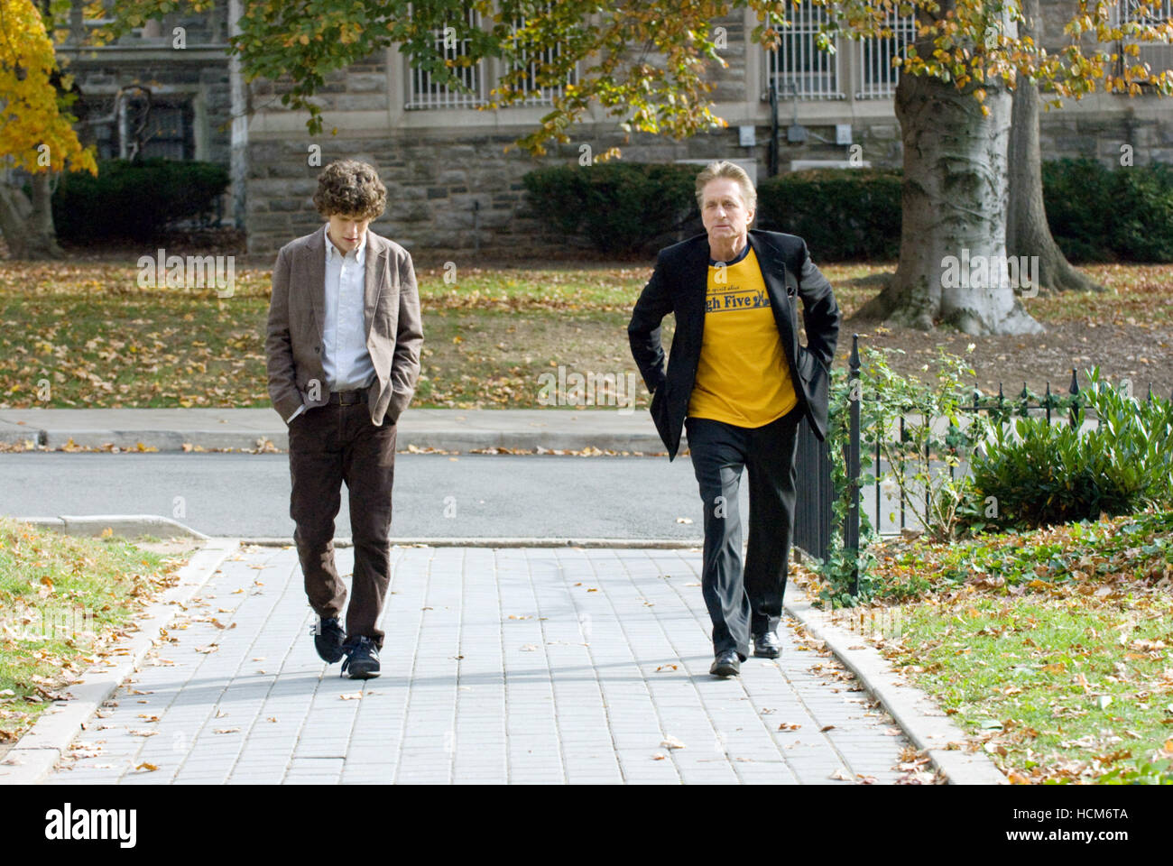 SOLITARY MAN, from left: Jesse Eisenberg, Michael Douglas, 2009. ph ...